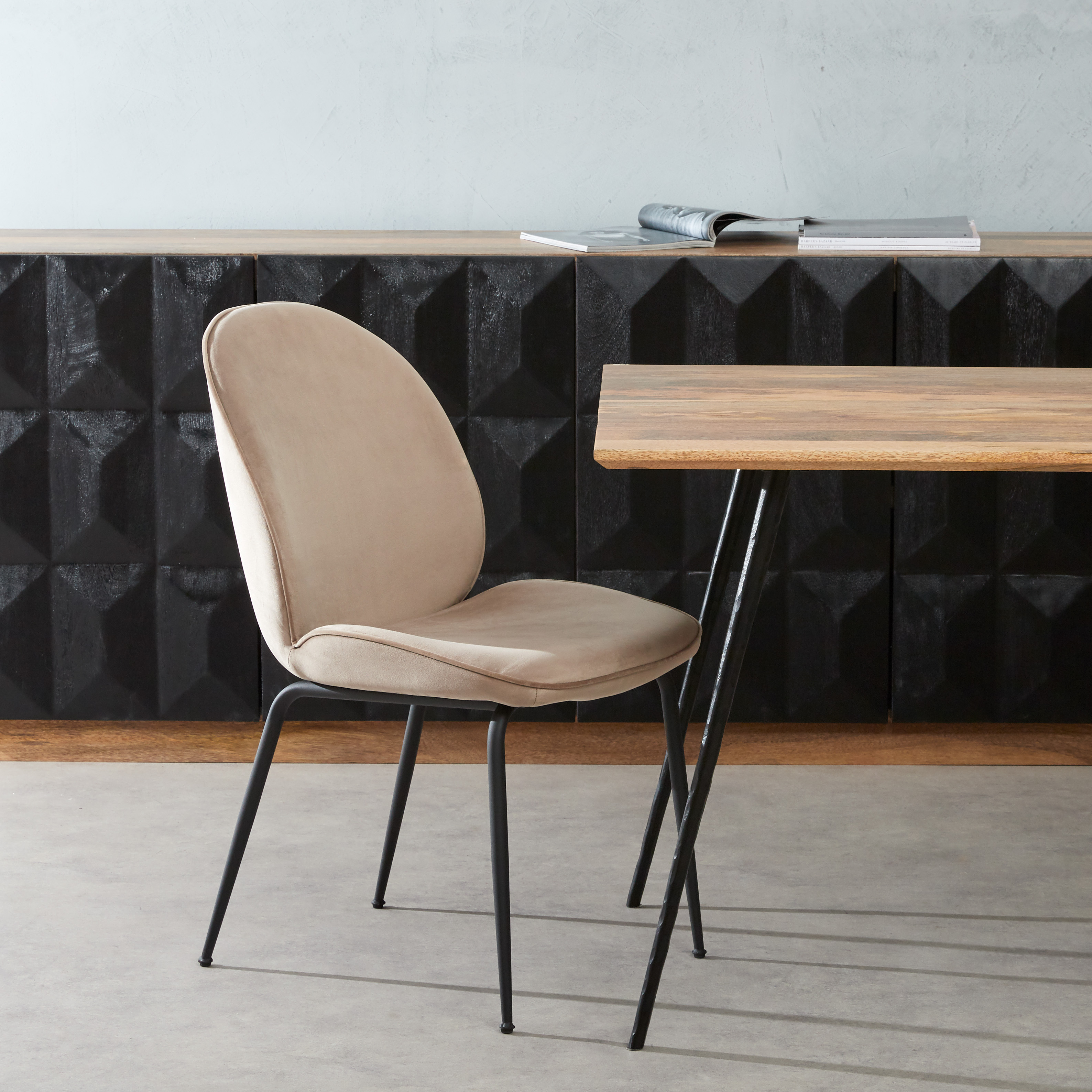 Bailey dining table | Koala Living