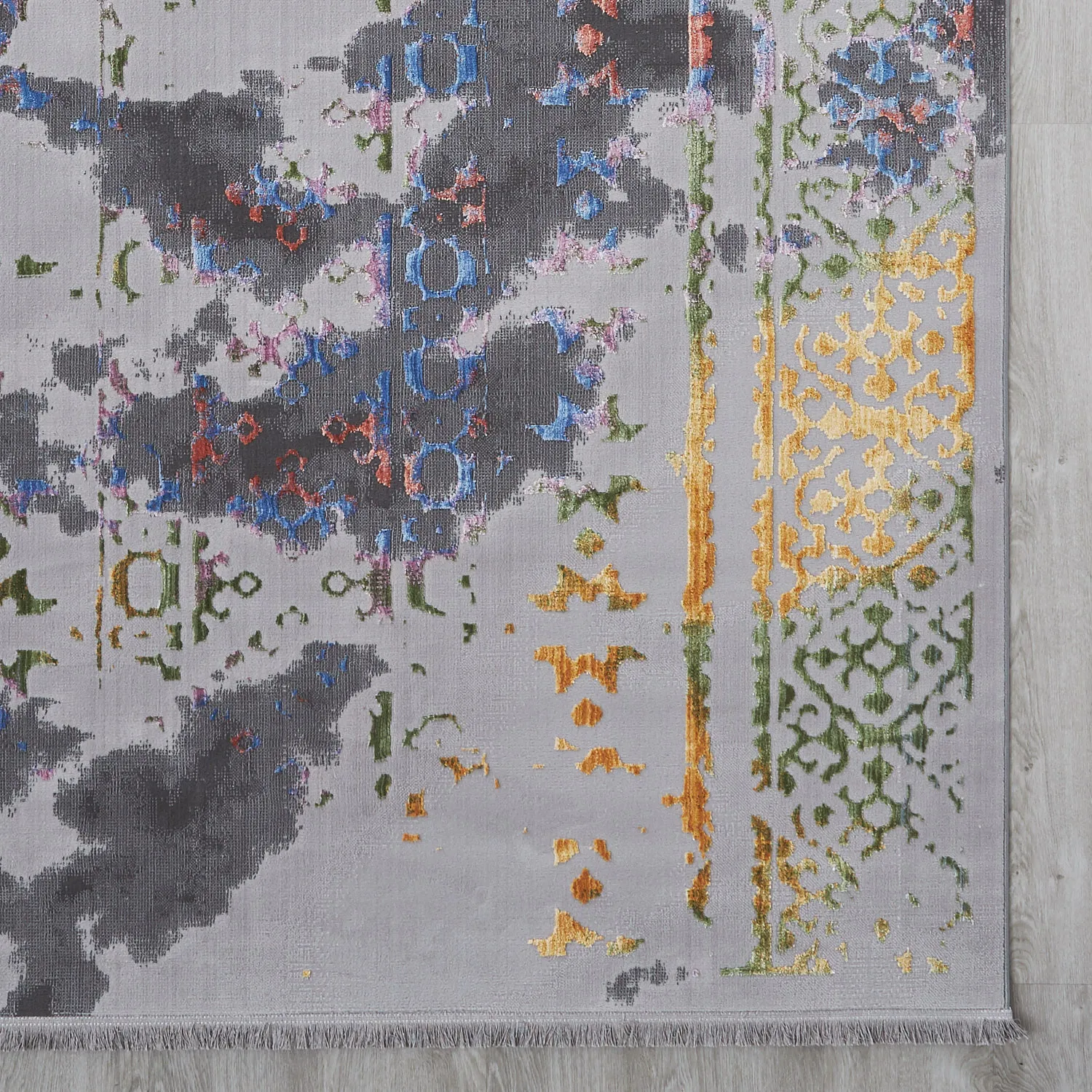 Distressed border floor rug - Medium 200cm x 300cm