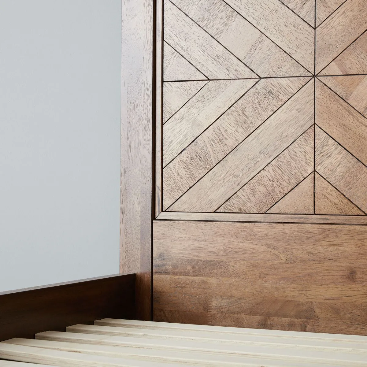 Regina Wooden Veneer Queen Bed