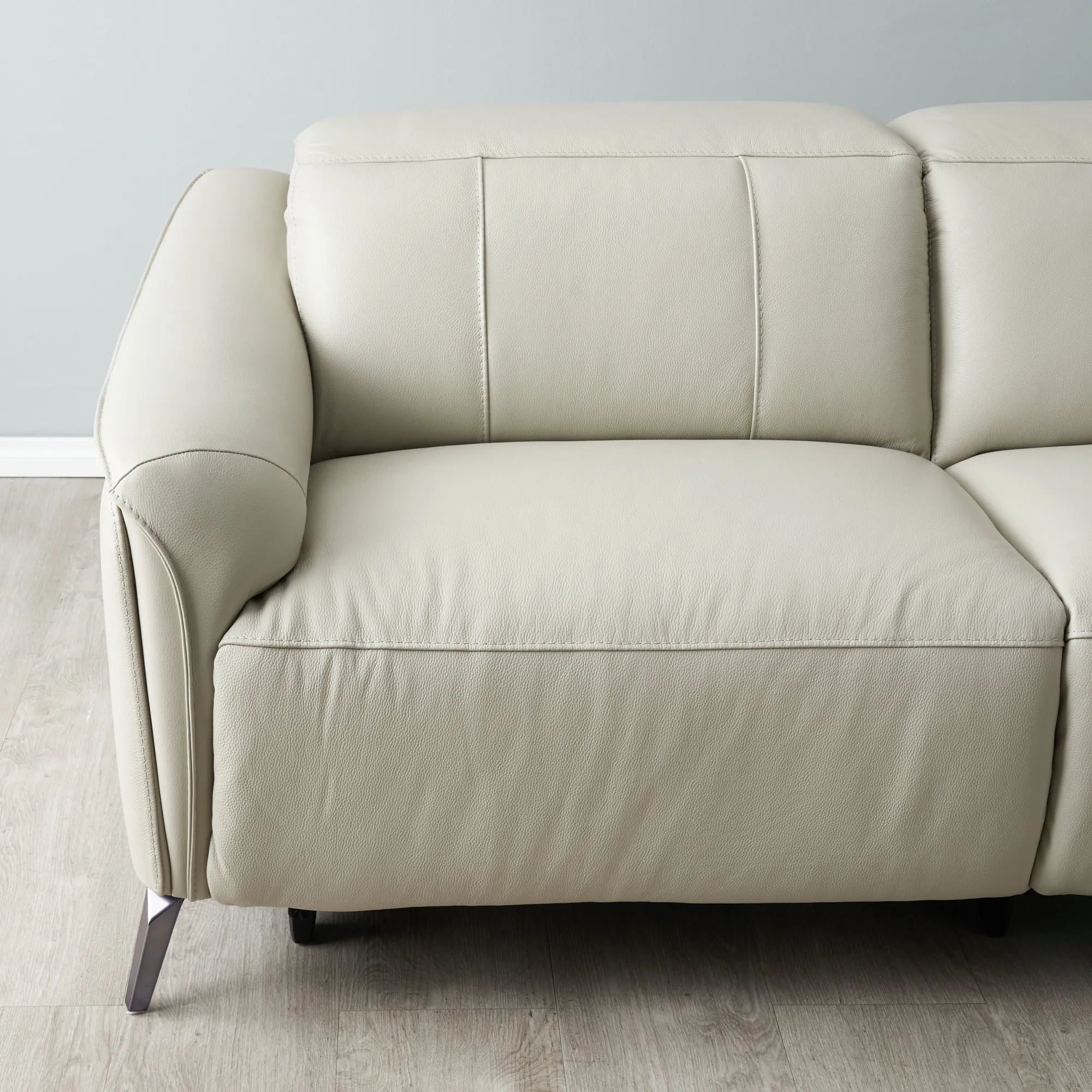 Carolina Cream Leather 2-Seater Electric Recliner