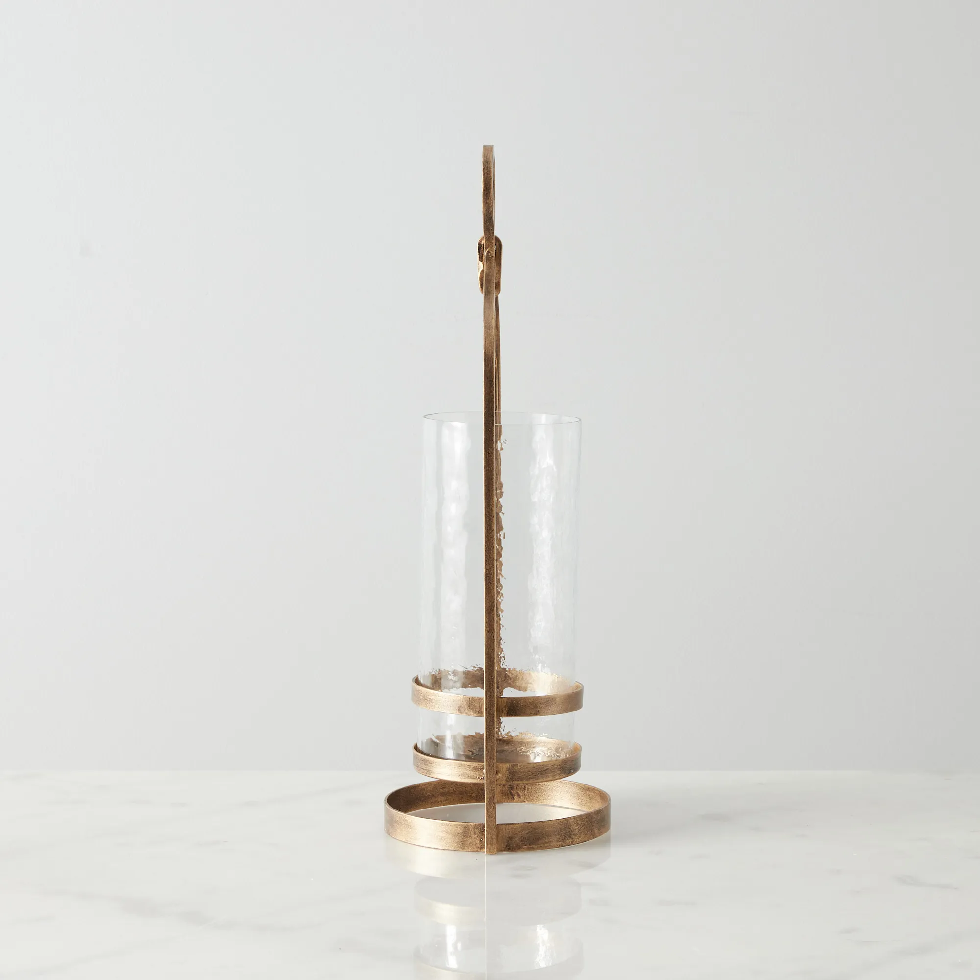 Gold Metal Knot Decor at Eldon Berthold blog