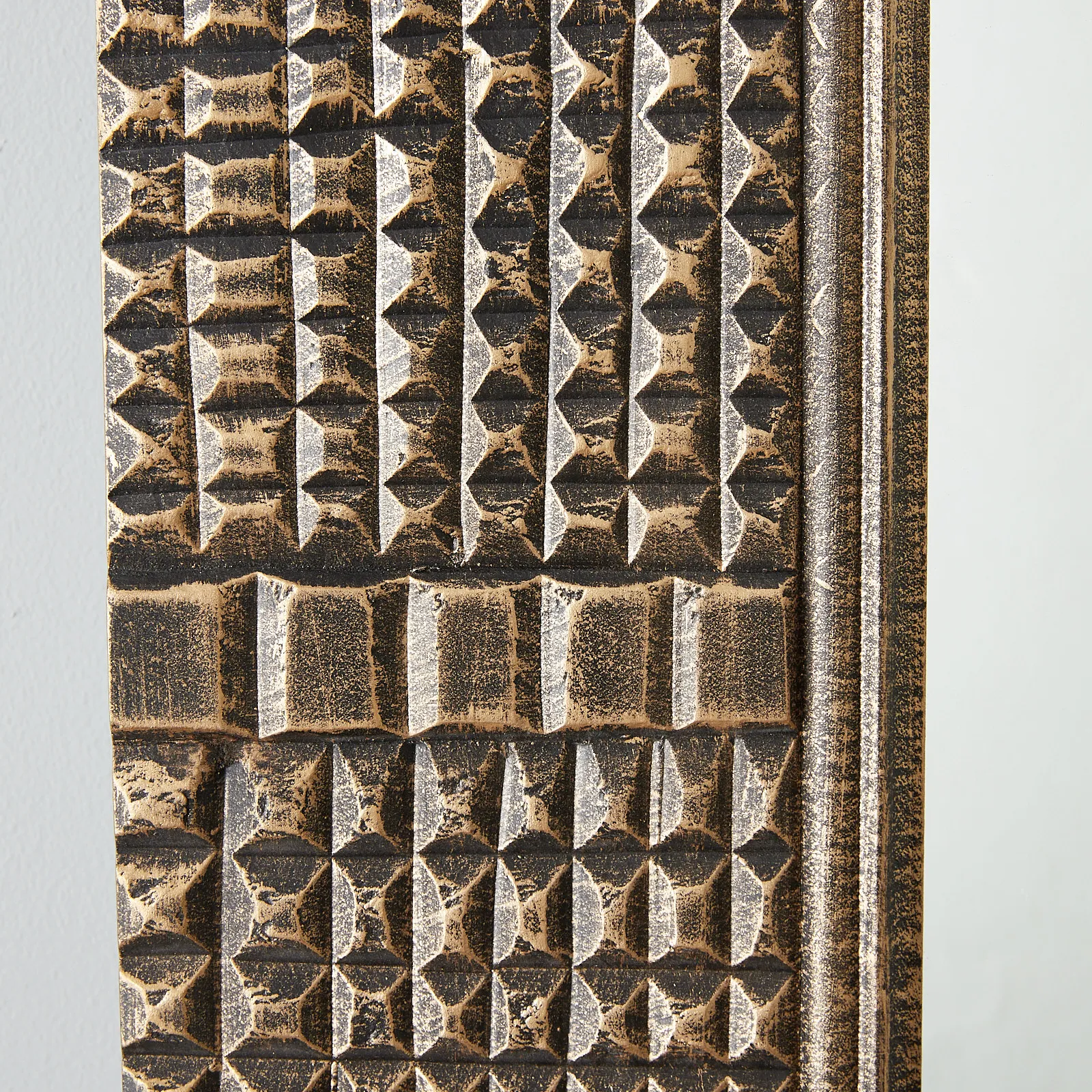 Concentric Black and Gold Carved Wooden Rectangle Mirror | Koala Living