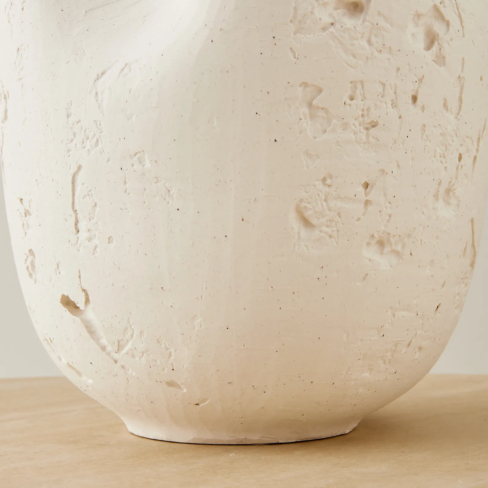 Zinnia 32.5cm White Cast Stone Ceramic Vase | Koala Living