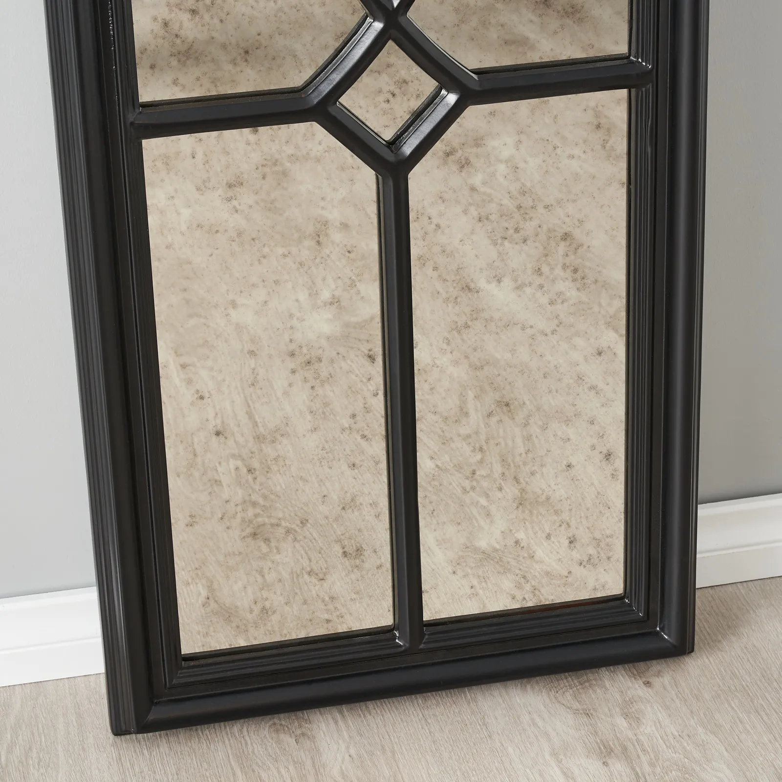 Elessar Black Rectangle Wooden Mirror