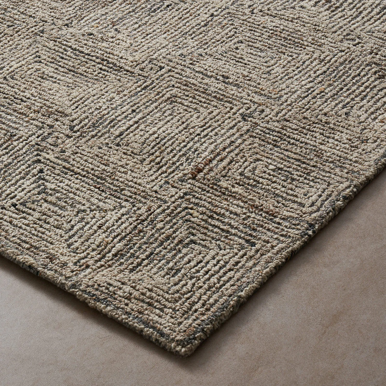 Messina Warm Sand Floor Rug - Large 250cm x 350cm