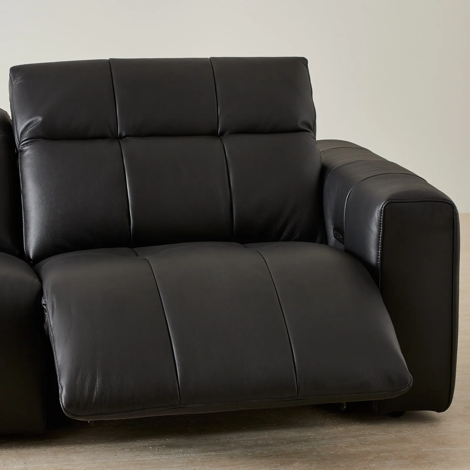 Kensley Black Leather 3-Seater Dual Electric Recliner